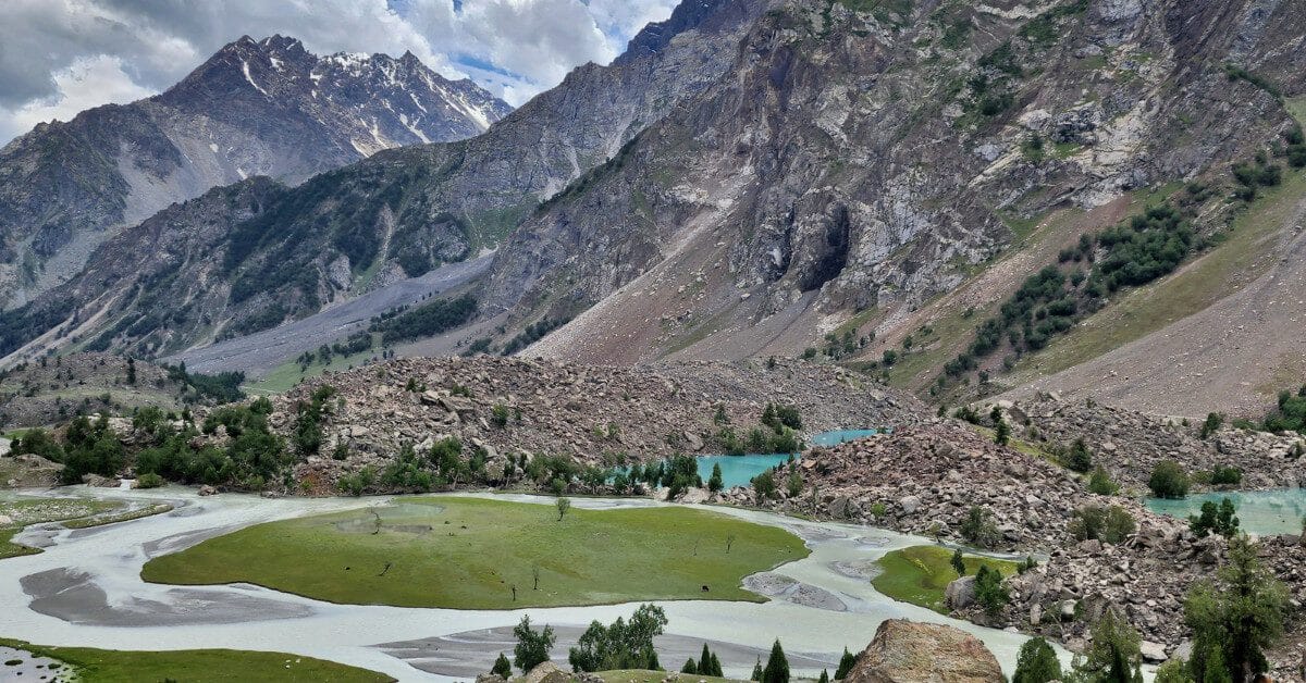 Top Trekking Routes in Ghizer Valley Pakistan (2026) Destiny